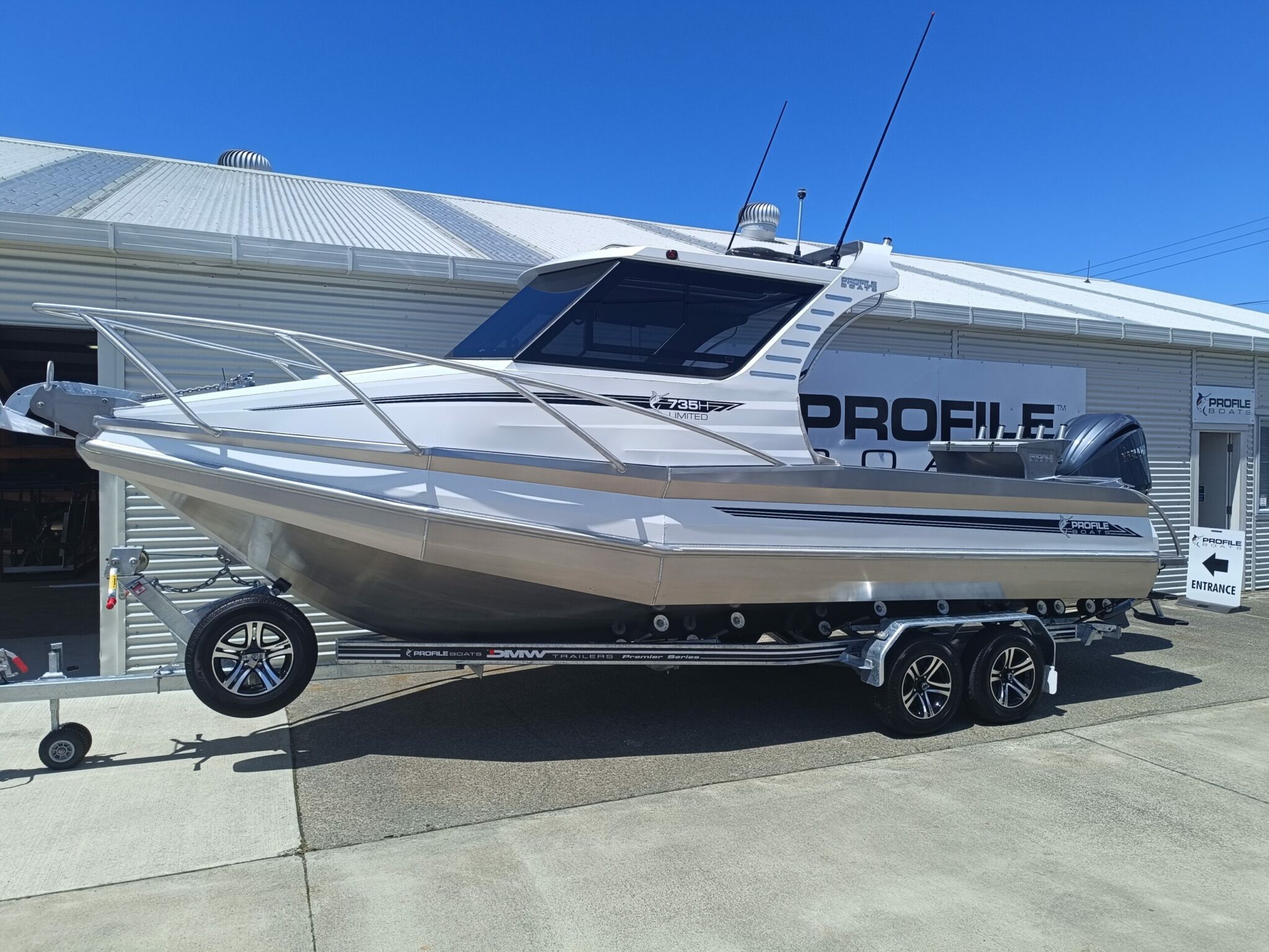 Profile Boats 735H Limited Yamaha F250XSB - Profile Boats